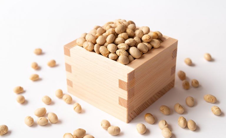 煎り豆（煎り大豆）に含まれる栄養成分とは？食べるうえでの注意点も - 幸田商店コラム 食のしあわせ便り
